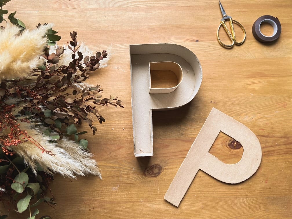Letras de flores preservadas - hip&love - Tutorial gratuito del paso a ...